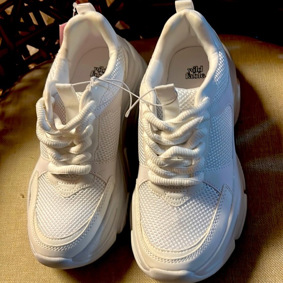 wild fable | Shoes | New Wild Fable Erica Womens Sneakers 6 Nwt | Poshmark